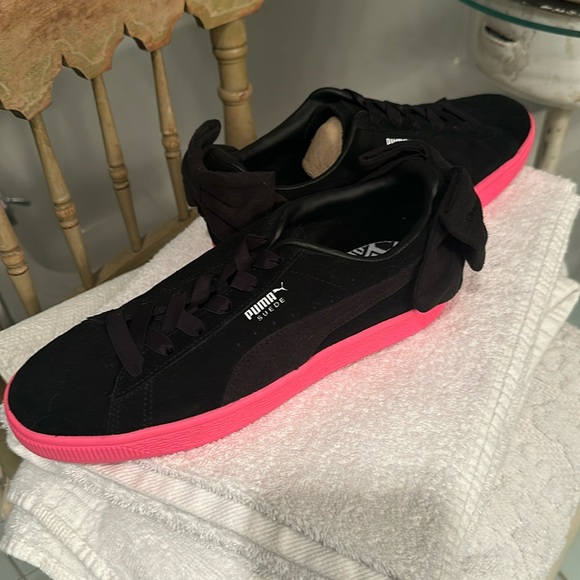 Puma | Shoes | Womens Puma Special Barbie Sneakers | Poshmark